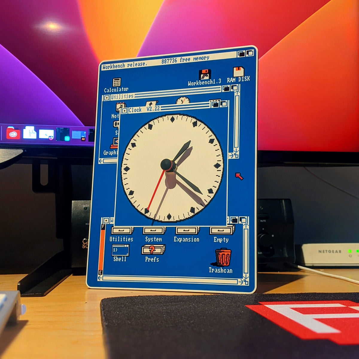 Amiga Workbench desktop small desk / wall clock – Retrofied